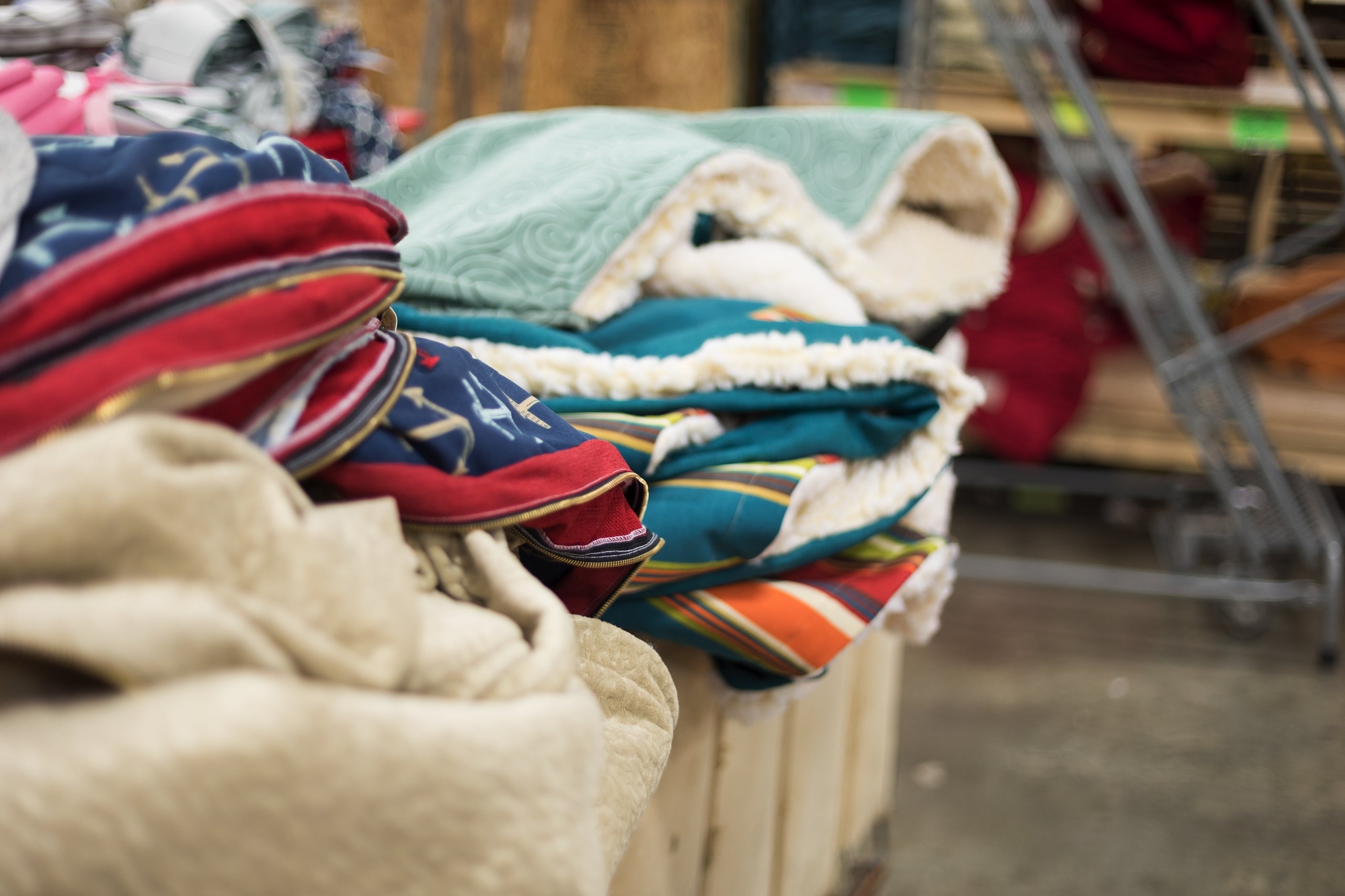 Hoes Snoozer Cozy Cave Maat XL + boog · Mr.Tails